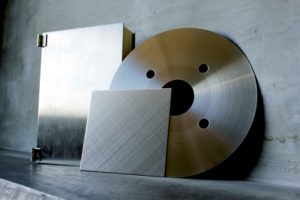 What is a hairline finish? Its features and examples! | Design Metal ...