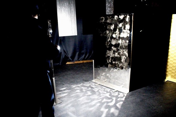 Metal pyramid | Design Metal Library