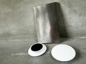 チタンは磁石が引っ付くのか？ チタンの磁性を検証します。 | デザイン金属ライブラリ produced by MAKO